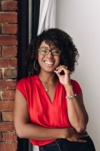 What to wear to your Headshot Photoshoot - Michelle Little Photography