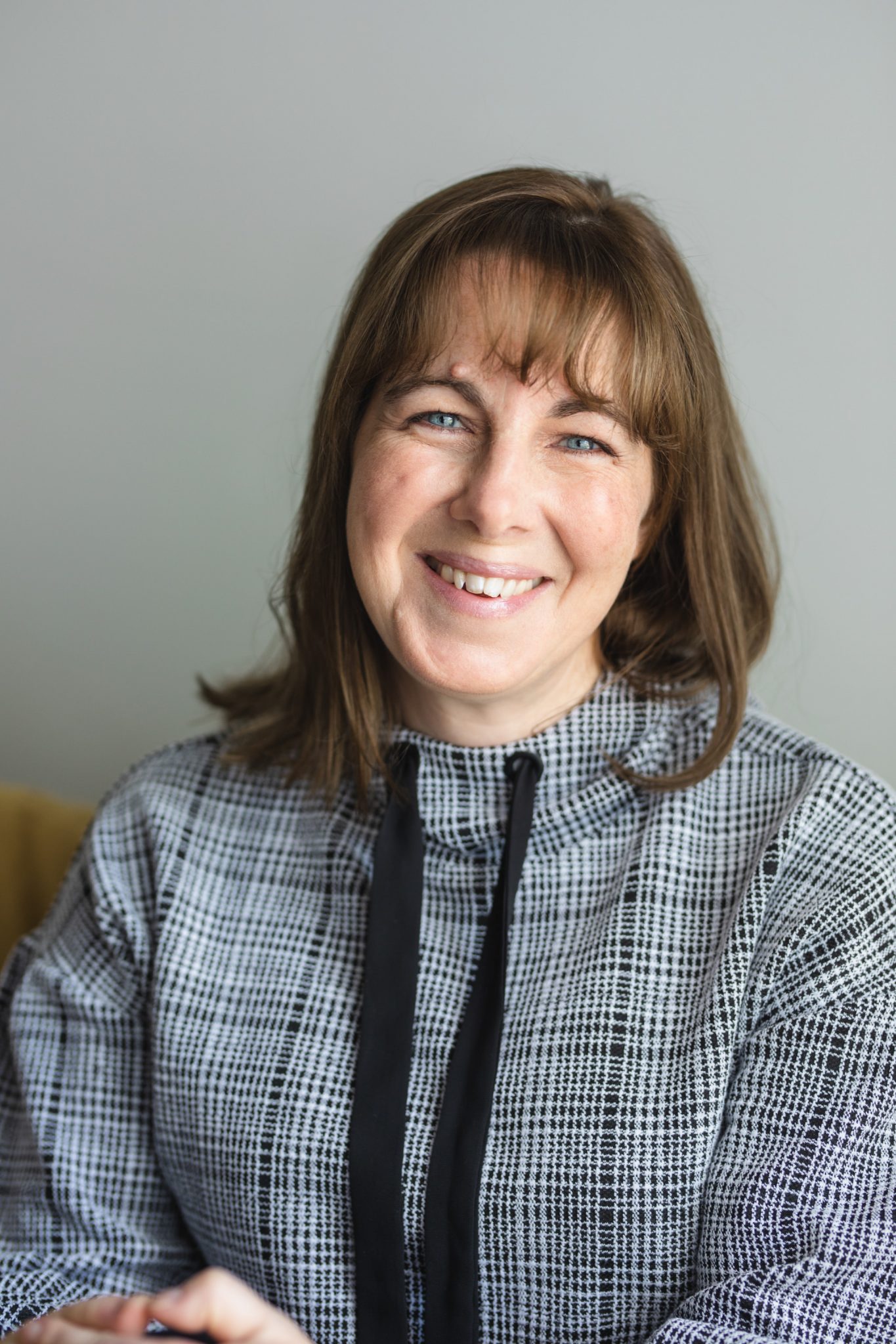 Montreal Headshot Photographer - Michelle Little Photography