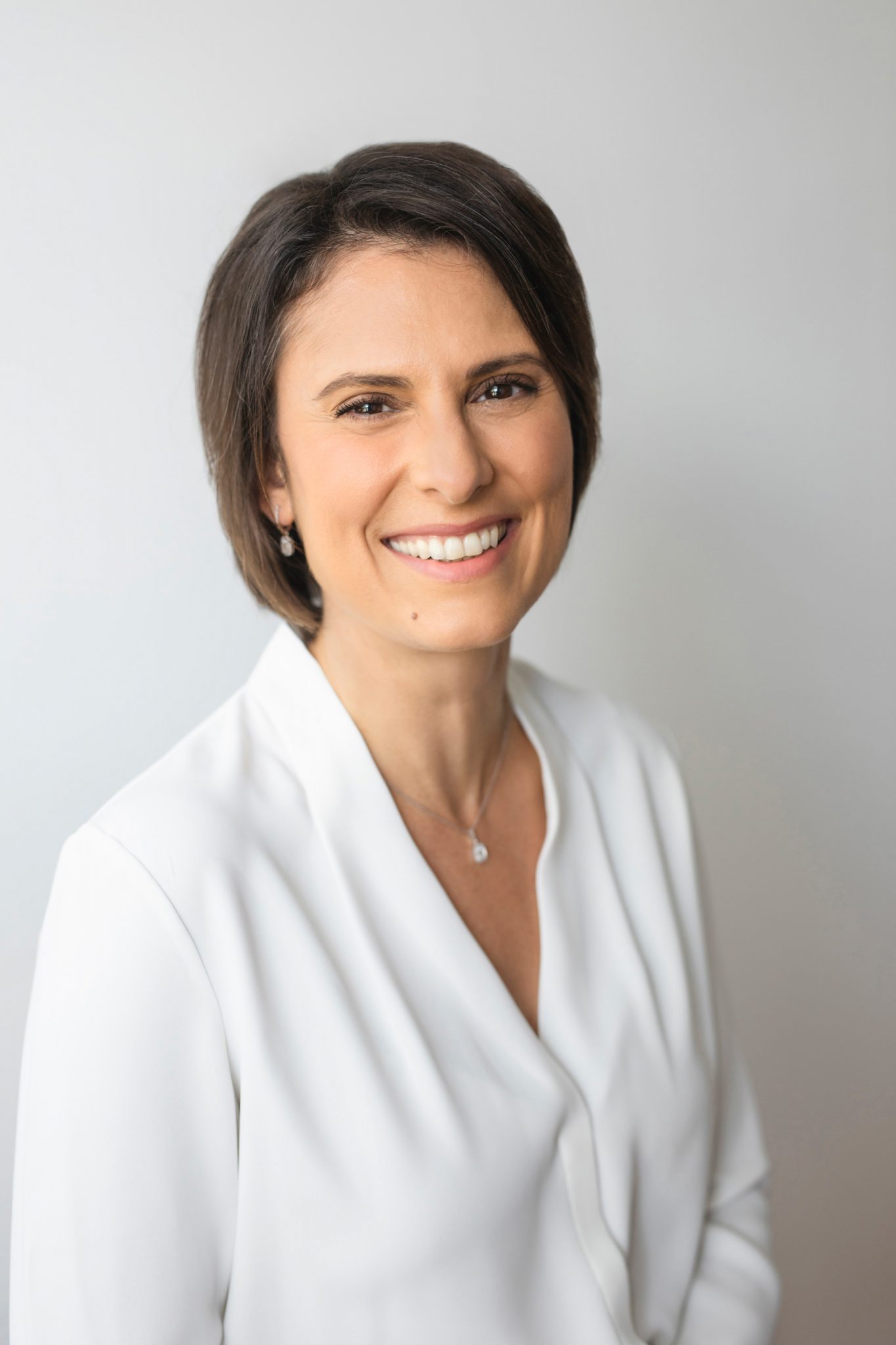 Montreal Headshot Photographer - Michelle Little Photography