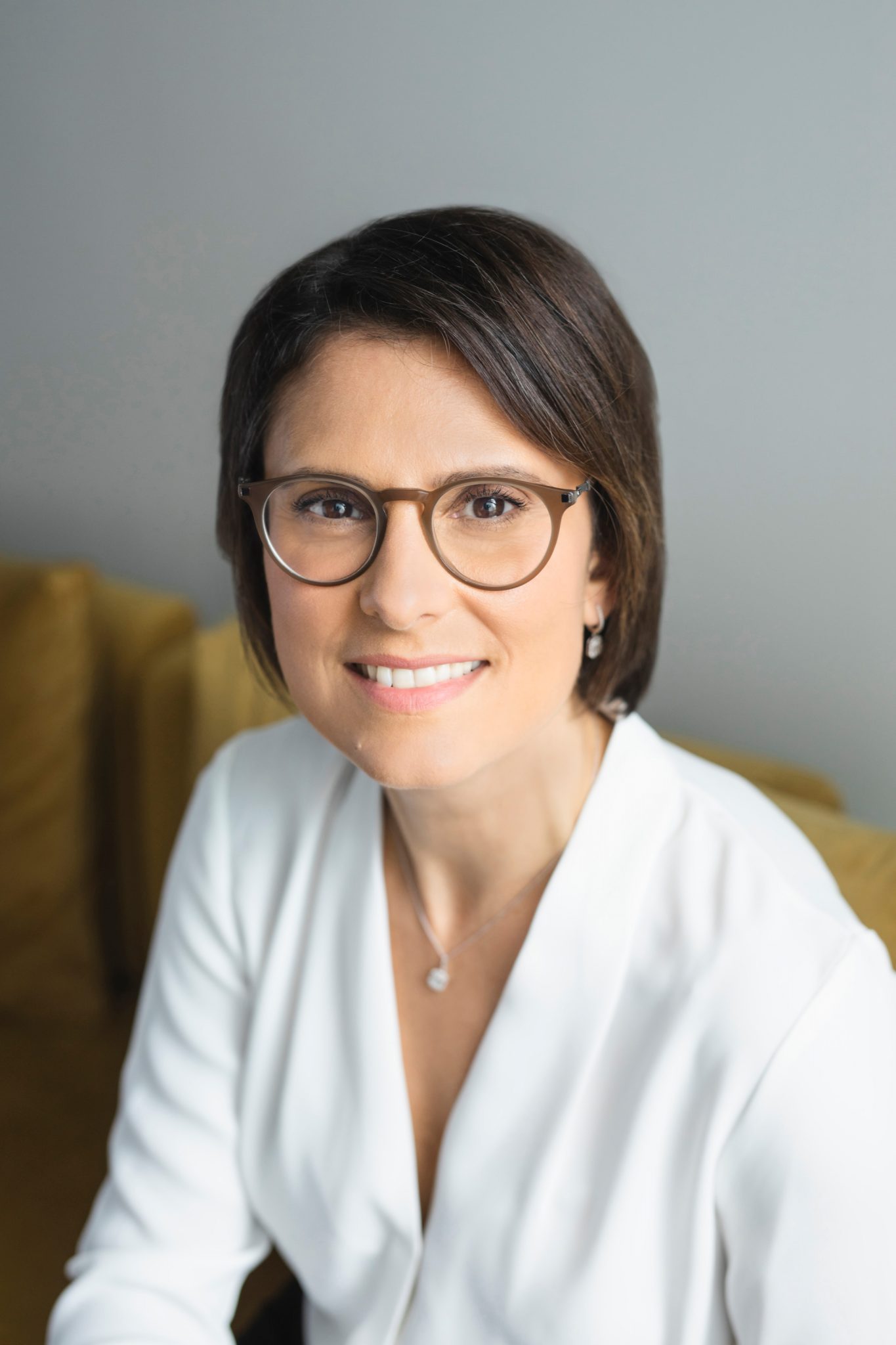 Montreal Headshot Photographer - Michelle Little Photography