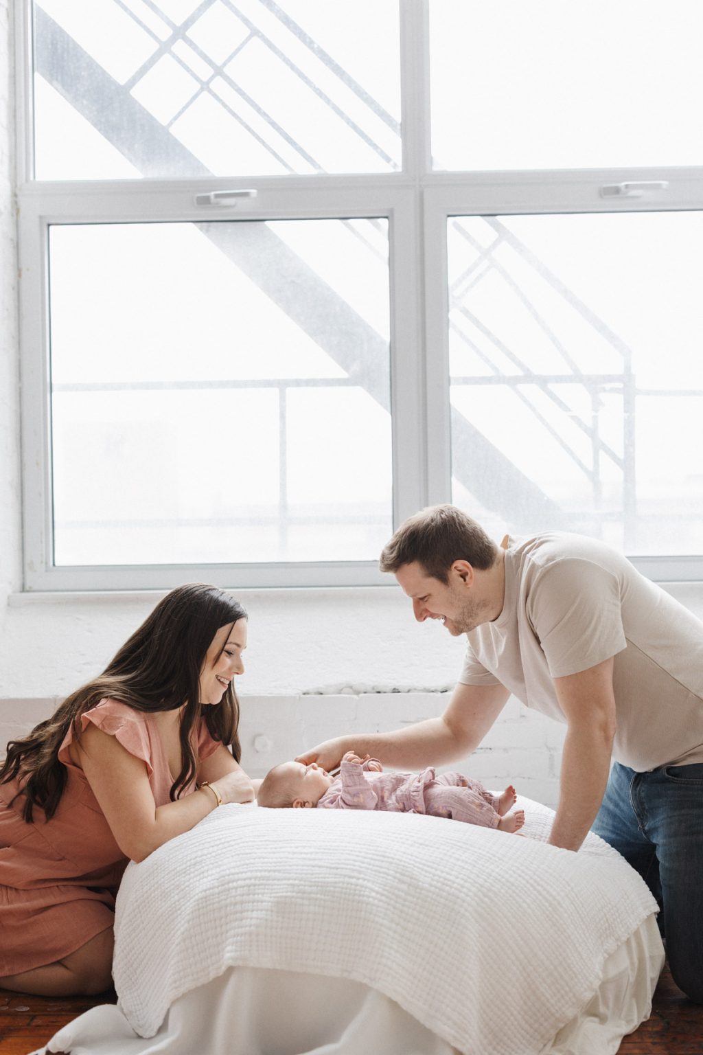 Natural Studio Newborn Photographer - Michelle Little Photography